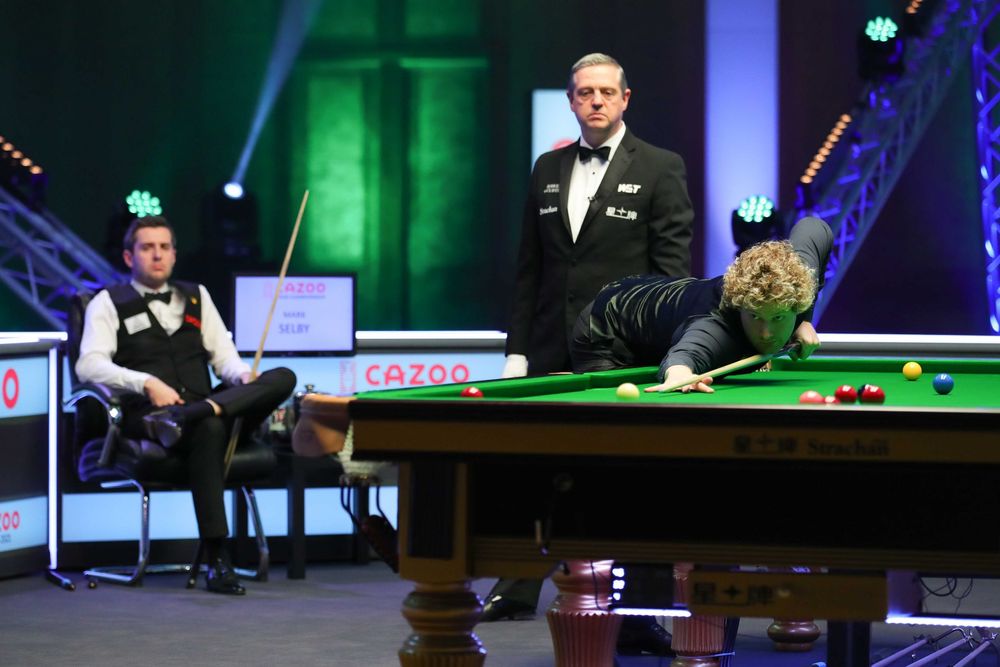 Robertson In Control - World Snooker Tour