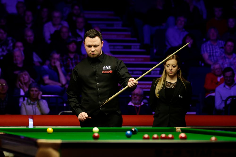Jones Keeping His Foot On The Gas - World Snooker Tour