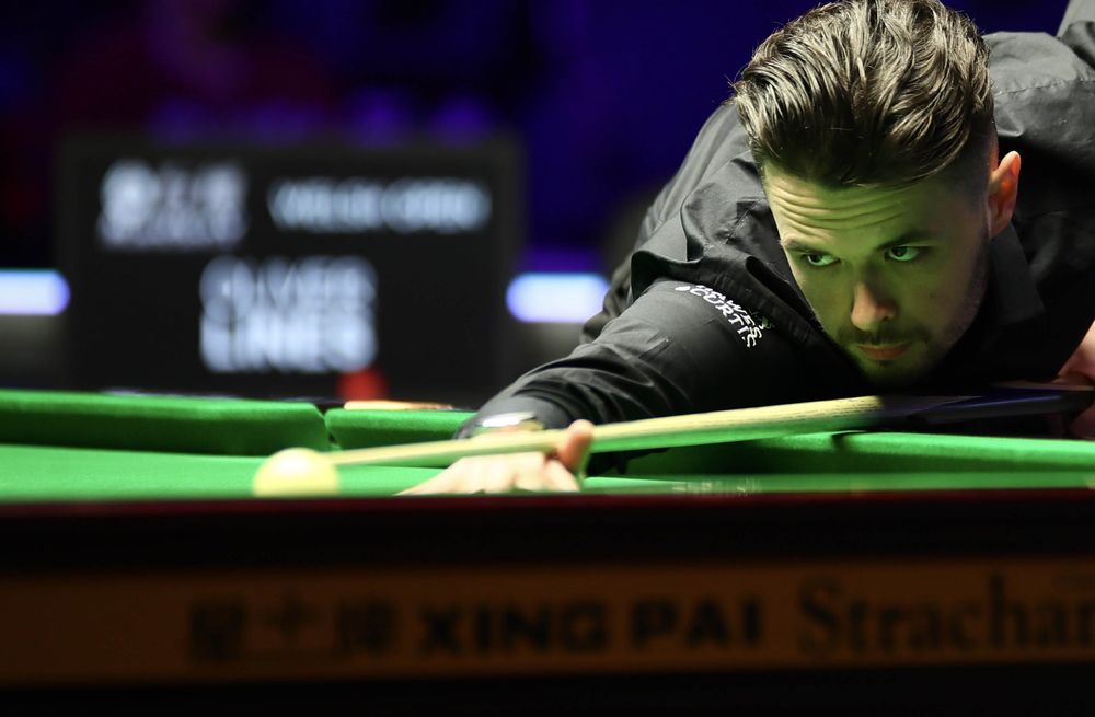 Lines On Track - World Snooker Tour