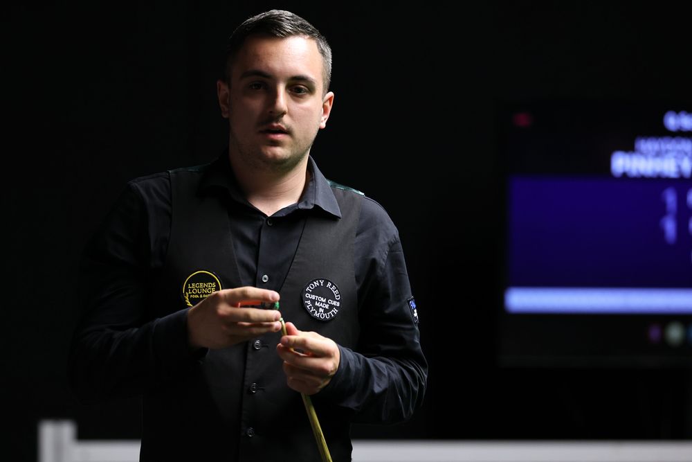 Pinhey Reflects On Breaking Q School Hoodoo - World Snooker Tour
