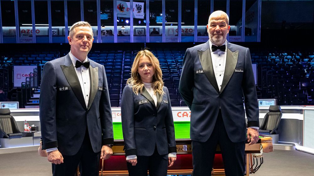 Referees Wear New McCann Suits - World Snooker Tour