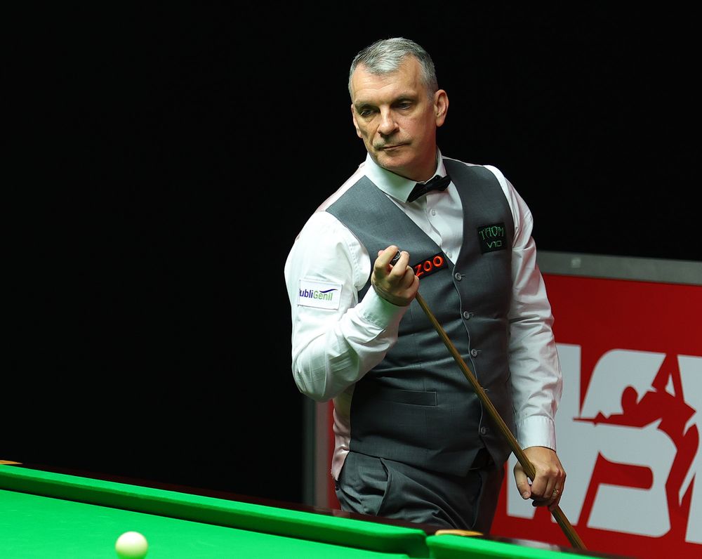 Davis Reflects On Tour Card Roller Coaster - World Snooker Tour