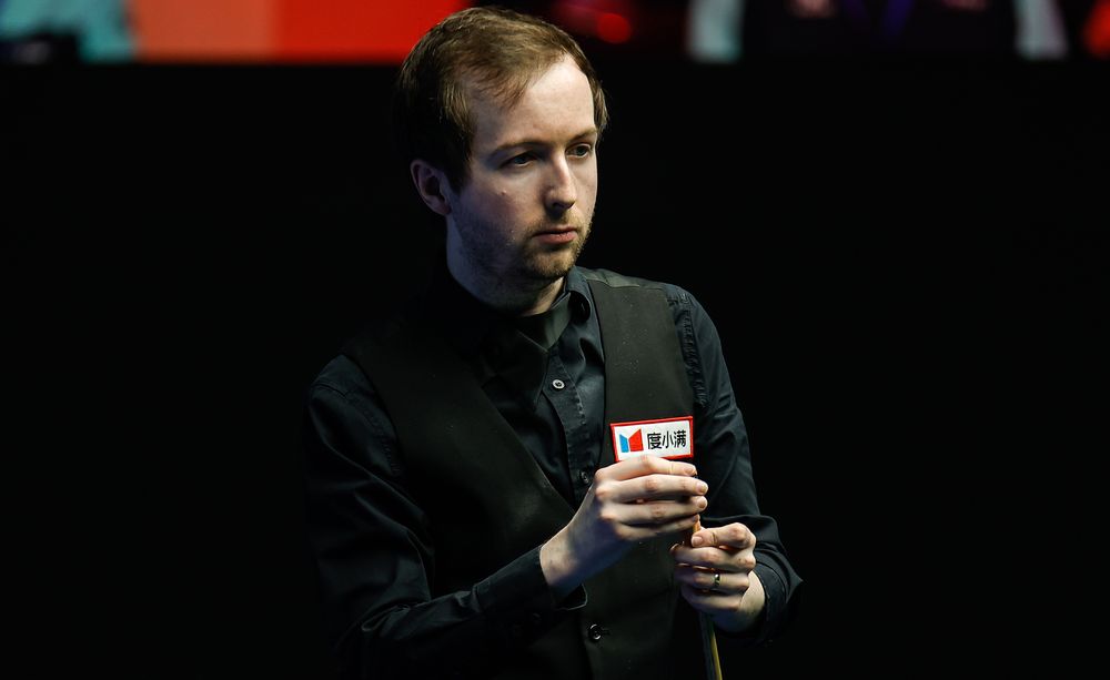 Donaldson And Carter Into Stage Three - World Snooker Tour