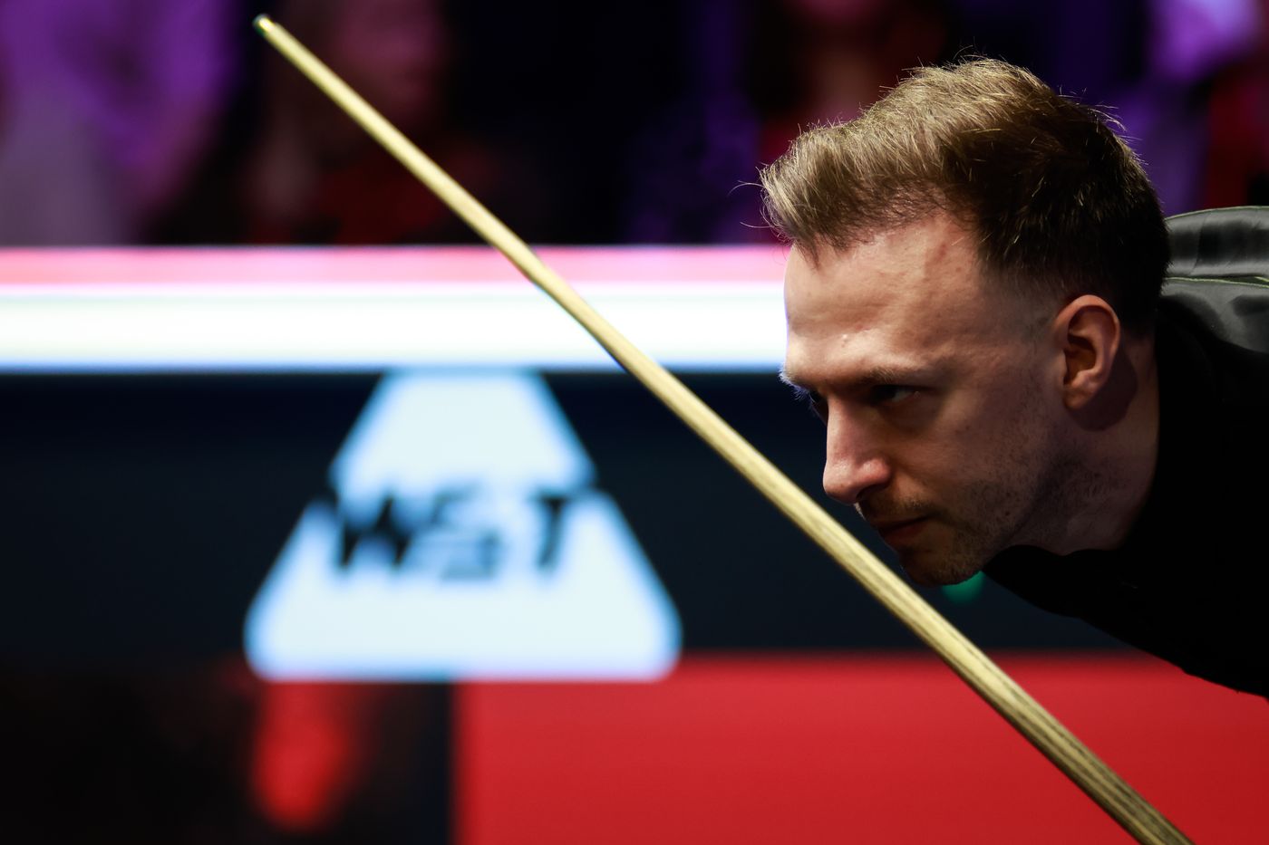 Trump Leads York Final - World Snooker Tour