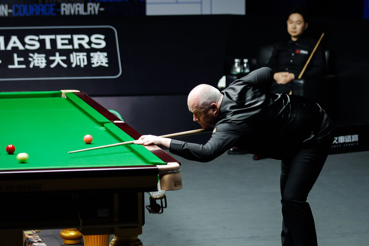 Shanghai Masters Day One: Captain Off To A Flyer - World Snooker Tour