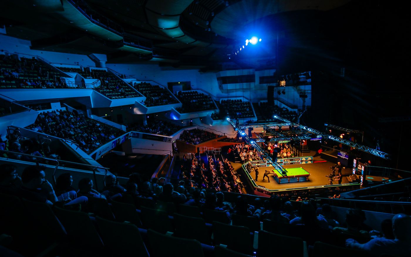 Trump Thrashes Slessor To Set Up Wilson Showdown - World Snooker Tour