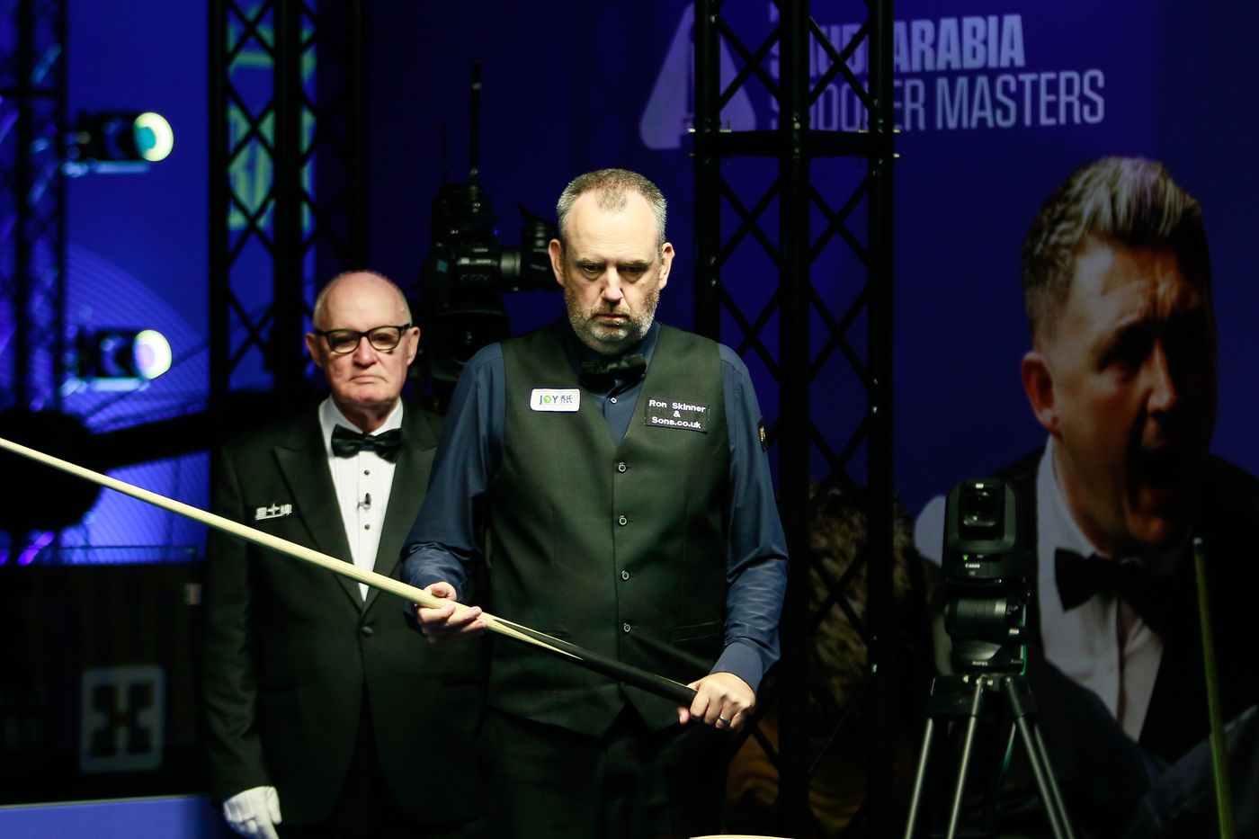 Stunning Si Downs The Rocket - World Snooker Tour