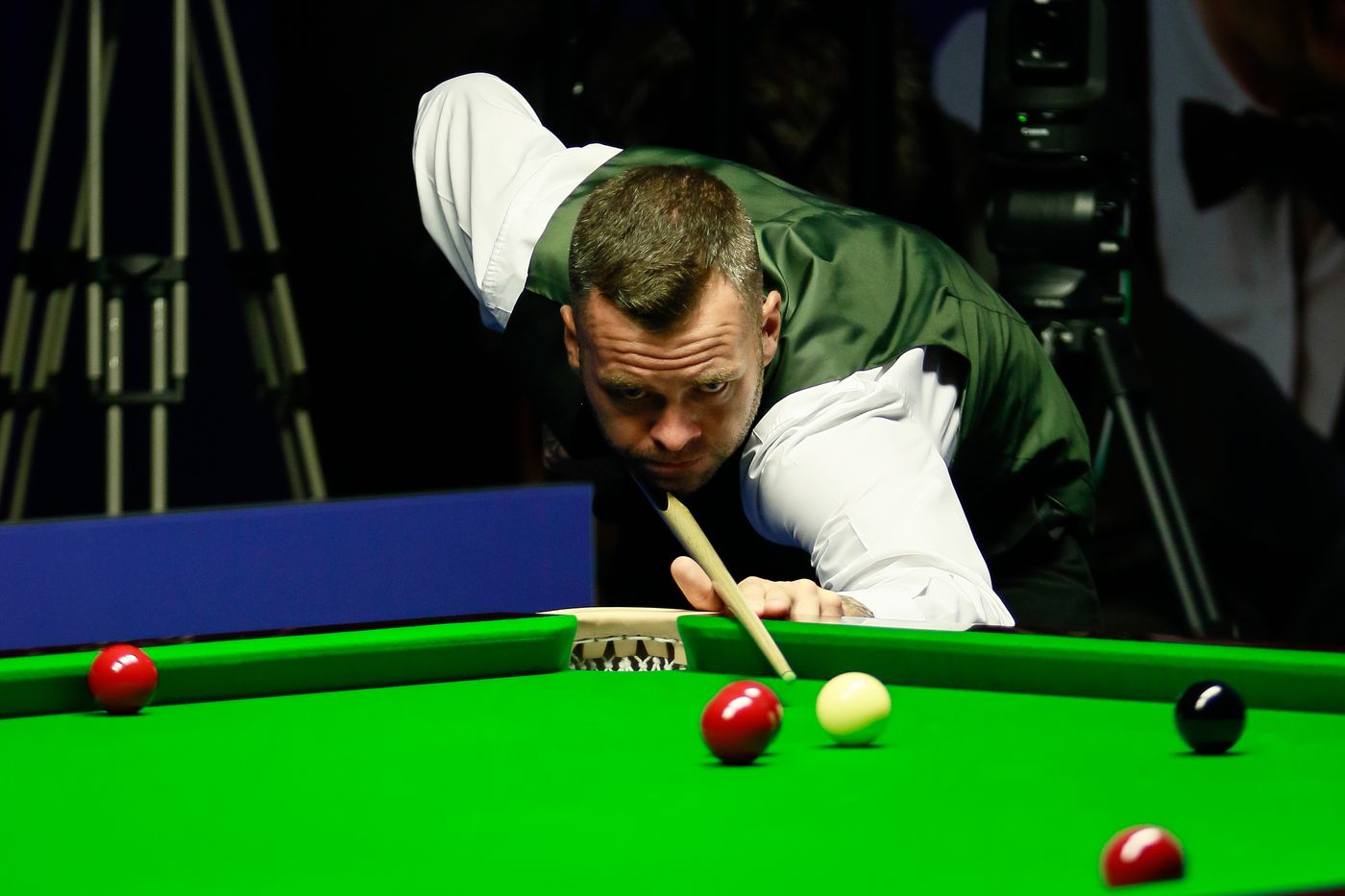 Stunning Si Downs The Rocket - World Snooker Tour