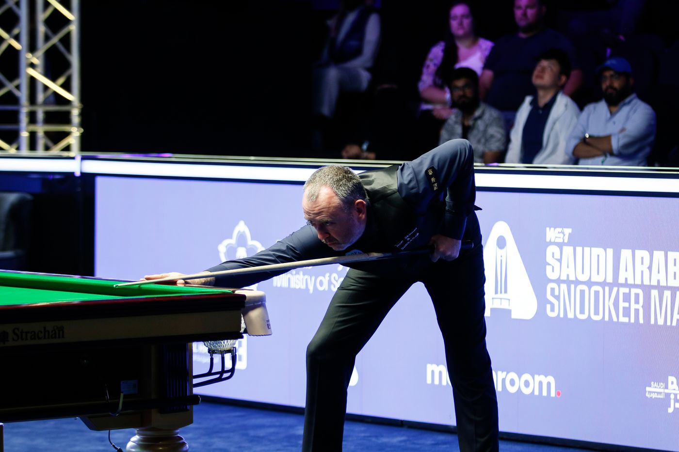 Wonderful Williams Into Saudi Final - World Snooker Tour