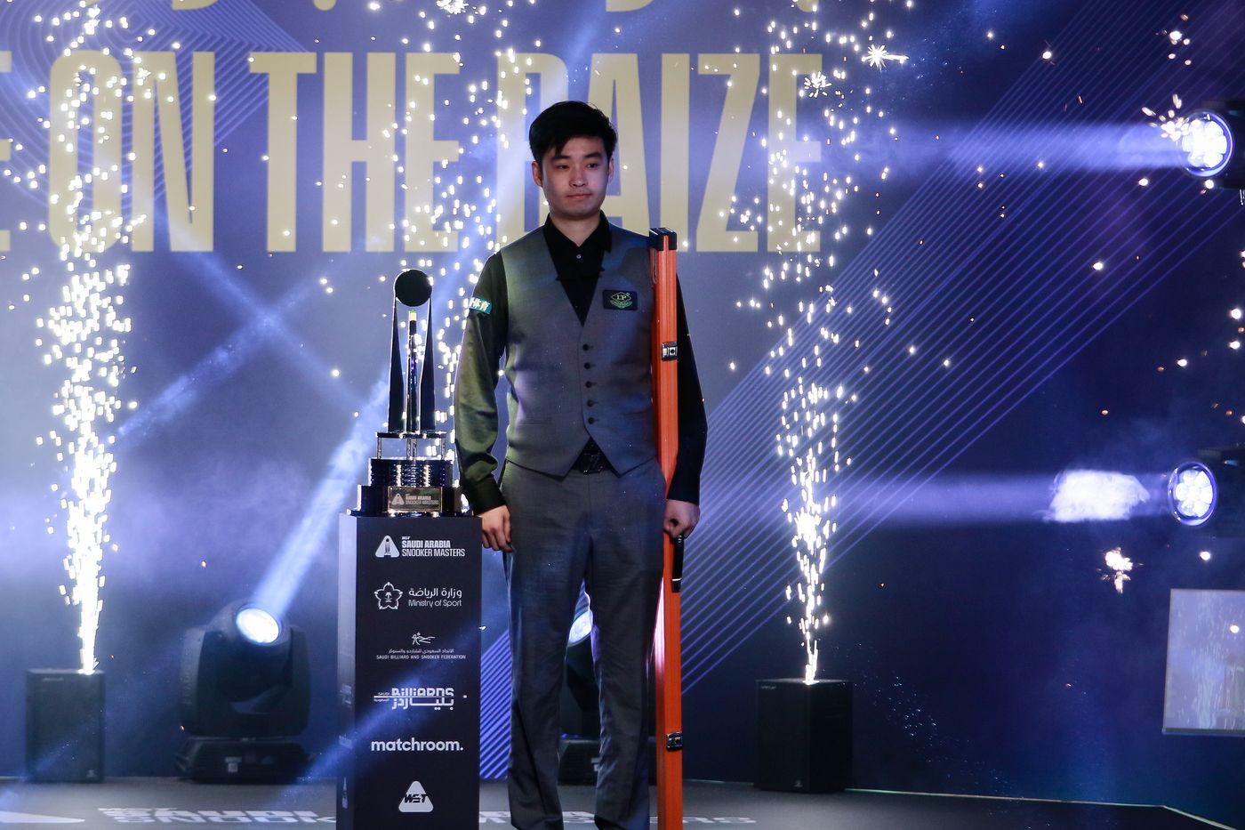 Stunning Si Downs The Rocket - World Snooker Tour