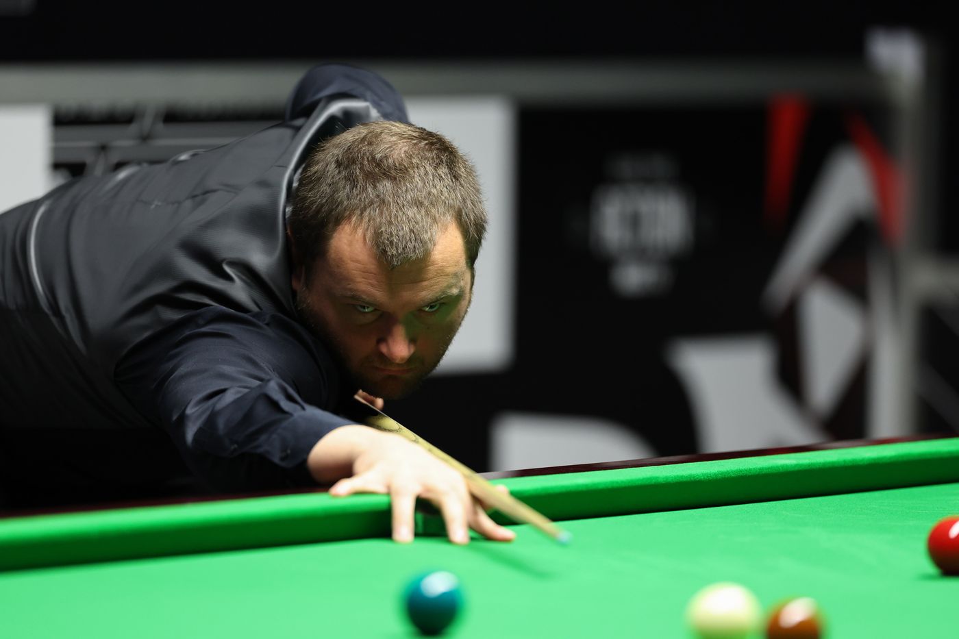 Highfield Misses Out On 147 But Progresses - World Snooker Tour