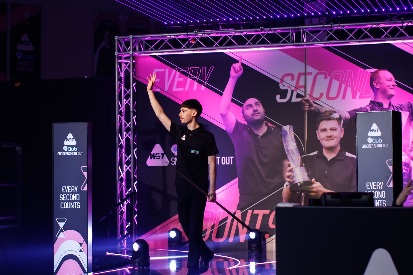 Ford Holds Nerve To Win First Ranking Title - World Snooker Tour