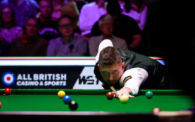 Crucible King Wilson Whitewashes Maguire - World Snooker Tour
